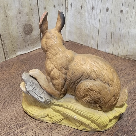 Royal Crown | Accents | J Byron Royal Crown Rabbit Figurine | Poshmark